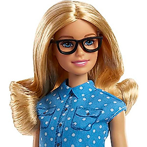 Barbie Teacher Dolls & Playset with Fashion Doll, Small Doll, Furniture & Accessories Including Flipping Blackboard (Amazon Exclusive)