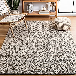 SAFAVIEH Kilim Collection Area Rug - 8' x 10', Beige & Black, Handmade Flat Weave Chevron Wool, Ideal for High Traffic Areas in Living Room, Bedroom (KLM729B)