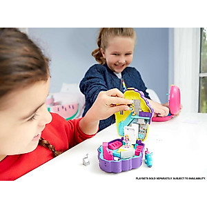 Polly Pocket Playset, Travel Toy with 2 Micro Dolls & Surprise Accessories, Pocket World Cupcake Compact, Food Toy