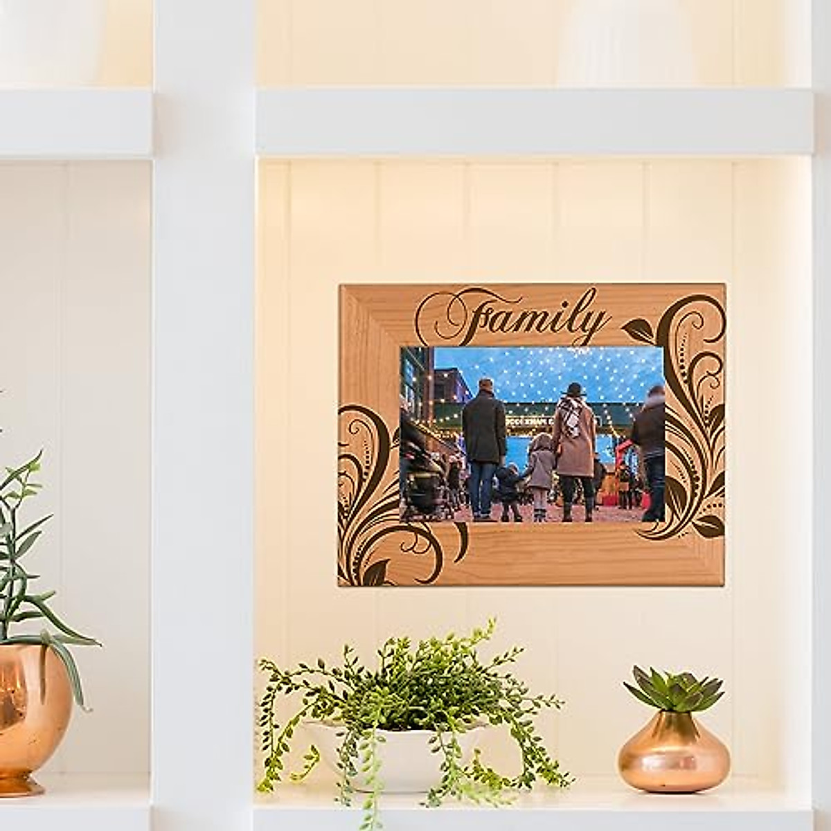 Griffco Supply Family Natural Wood Engaved Picture Frame (5x7 Horizontal)