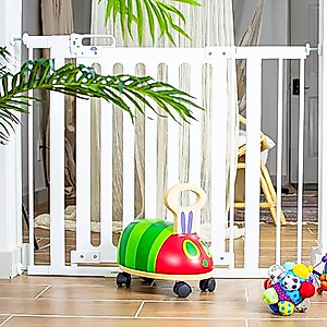 Qdos Safety Spectrum Designer Baby Safety Gate - Meets Tougher European Standards - Modern Design and Unparalleled Safety - Furniture Grade Wood - Simple Installation | Pressure Mount | White