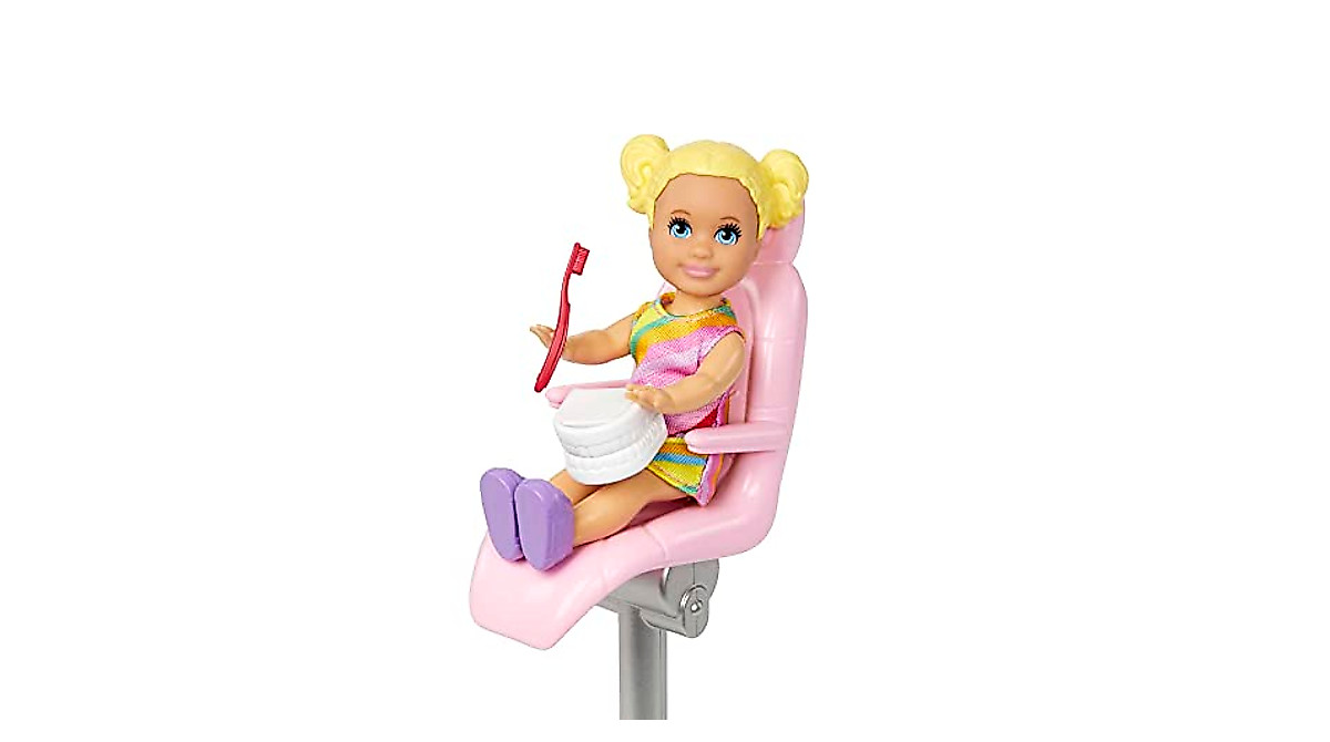 Barbie Dentist Doll Playset - Brighten Smiles Today
