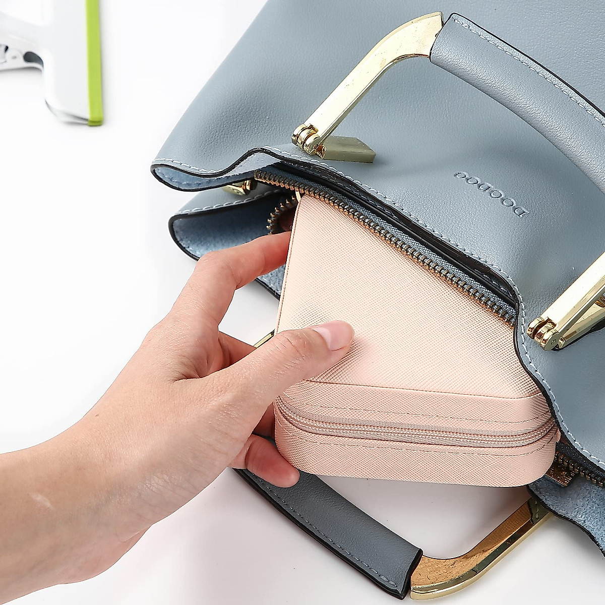 Portable Travel Mini Jewelry Box Leather Jewellery Ring Organizer Case Storage Gift Box Girls Women (pink).