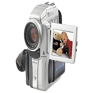 Sony DCRPC110 Digital HandyCam Camcorder with Builtin Digital Still Mode (Discontinued by Manufacturer)