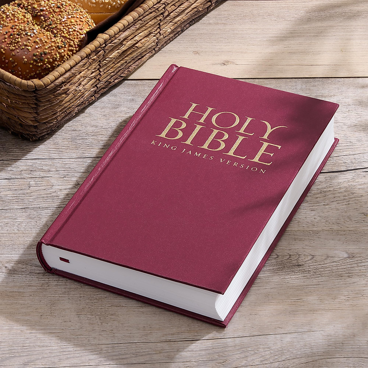 KJV Holy Bible, Pew and Worship Bible Red Letter Edition Hardcover - Ribbon Marker, King James Version, Burgundy (KJV Pew and Worship Editions)