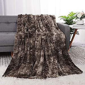 PiccoCasa Soft Faux Fur Blanket Twin Size - Reversible Tie-dye Luxury Shaggy Throw Blanket for Sofa, Couch and Bed - Plush Fluffy Fleece Blankets As Gifts 60 x 78 Inch Brown
