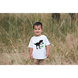 7 ate 9 Apparel Kids Dinosaur St. Patricks Day 2T T-Shirt Green