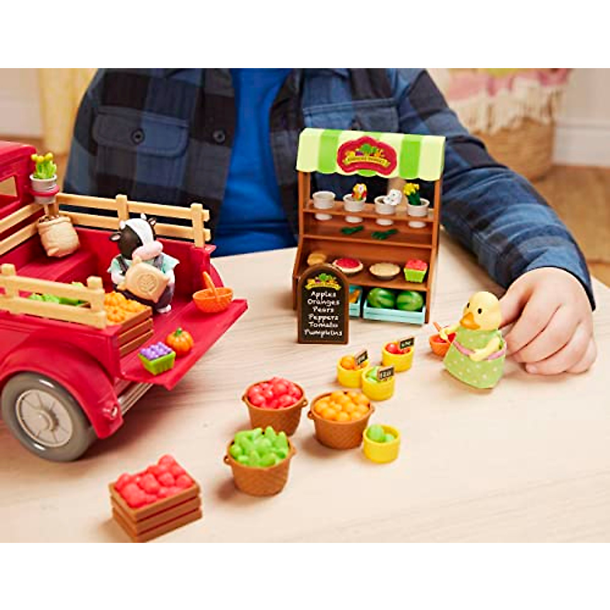 Li’l Woodzeez – Market Truck Playset with 2 Posable Doll Figures – Doll Playset Includes Animal Characters, Toy Truck, Miniature Food & Accessories – Pretend Play Gift Toy for Kids Age 3+