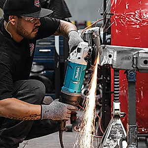 Makita GA7070X1 7" Angle Grinder, with AFT® and Brake