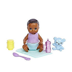 Barbie Skipper Babysitters Inc Doll & Accessories Set, Doll with Two-Tone Hair & Argyle Skirt, Baby Doll & 5 Pieces