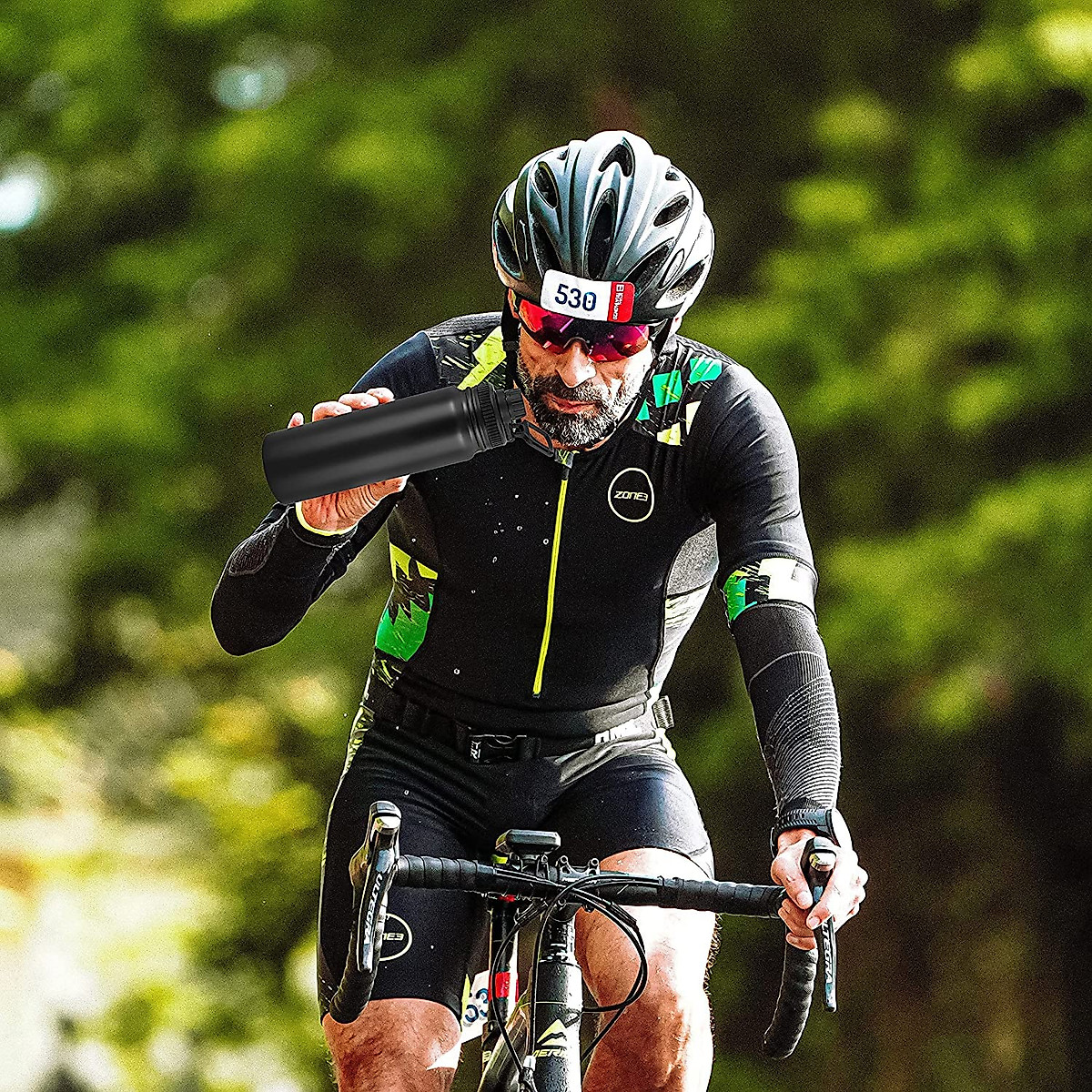 Vacuum-Insulated Stainless-Steel Water Bottle 27oz - Cold and Hot Drinks Sport Water Bottle with a Handle and a Leakproof Spout Screw Lid, Sweat-Proof Modern Flask with Wide Mouth