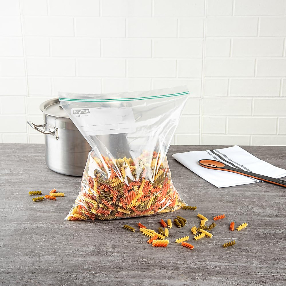 Restaurantware Bag Tek 2 Gallon Storage Zip Bags 25 Disposable Zipper Pouch Bags - Double Zipper Greaseproof Clear Plastic Zip Bags With Write-On-Label For Food Organization And Storage