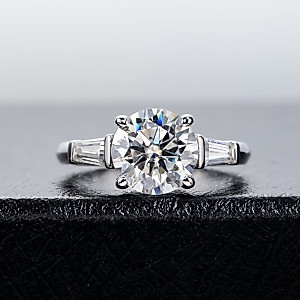 AnuClub 3.6cttw Moissanite 3 Stone Engagement Rings D Color VVS1 Round Cut 18K White Gold Plated 925 Sterling Silver Anniversary Wedding Promise Ring, Christmas Gift for Women 6.5