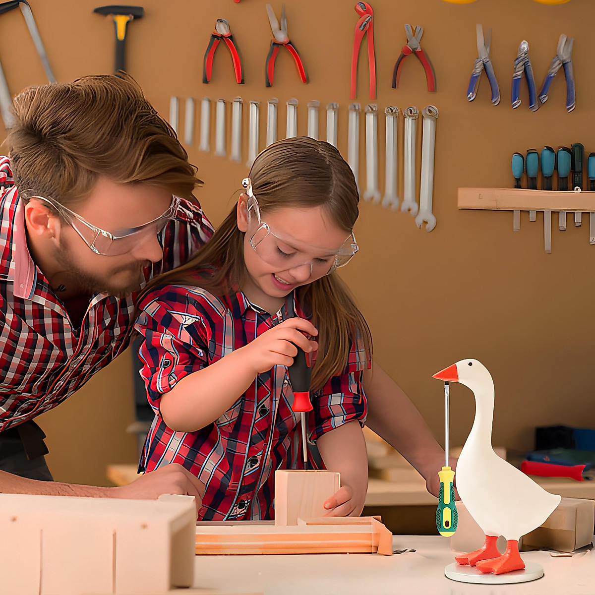 Hinittey Magnetic Goose Key Holder,Adorable Key Magnet Holder, Porch Goose Statue, Silly Goose and Weird Home Decor Funny Key Holder Decor for Table Desk Home Office New Home Housewarming Gifts