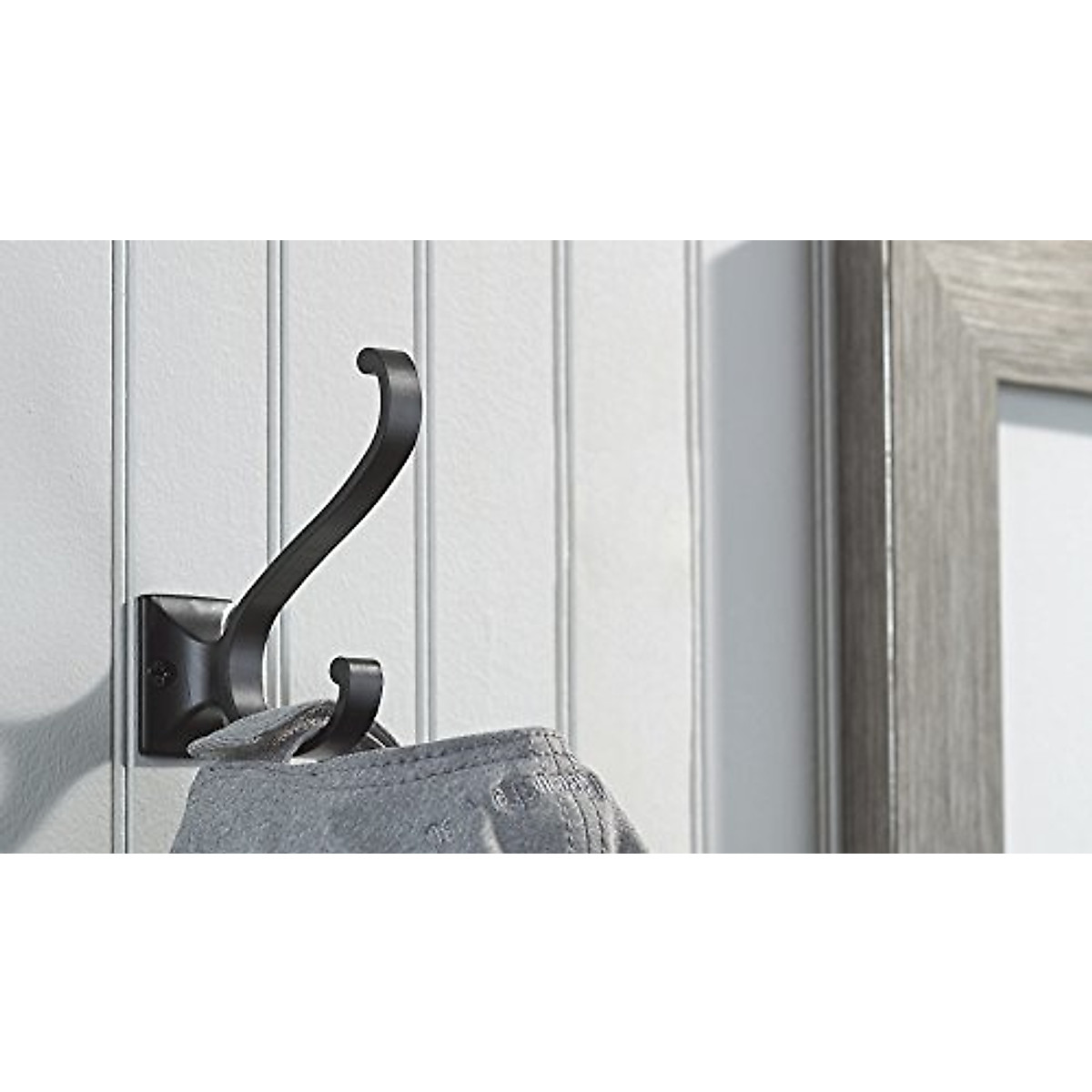 Richelieu Hardware BP92429900 Transitional Metal Hook, Matte Black