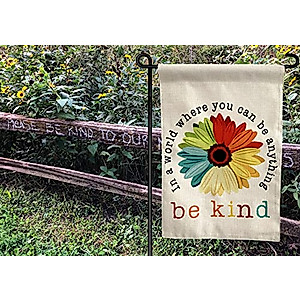 Daisy In A World Where You Can Be Anything Be Kind Garden Flag Vertical Double Sided Burlap Banners Yard Outdoor Home Decor 18"X12"(White）