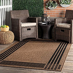 nuLOOM Gigi Striped Border Indoor/Outdoor Area Rug, 8' x 10', Brown