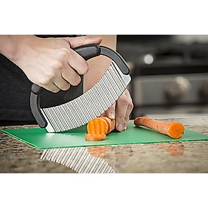 Tablecraft H6610 Crinkle Cutter Single Blade with Plastic Handle, Small, Black