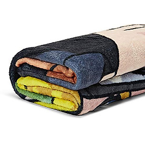 JUST FUNKY Naruto Shippuden Naruto Uzumaki Character Fleece Throw Blanket | Features Naruto Performing A Jutsu Attack | 60 x 45 Inches