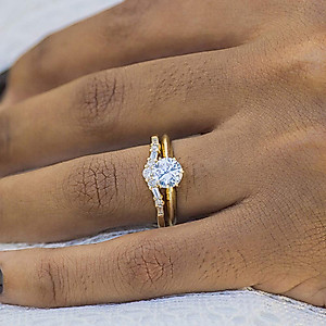 TwoBirch 0.35 Ct. Cubic Zirconia Alternating Baguette and Round Curved Contour Wedding Ring in Sterling Silver (size 6)