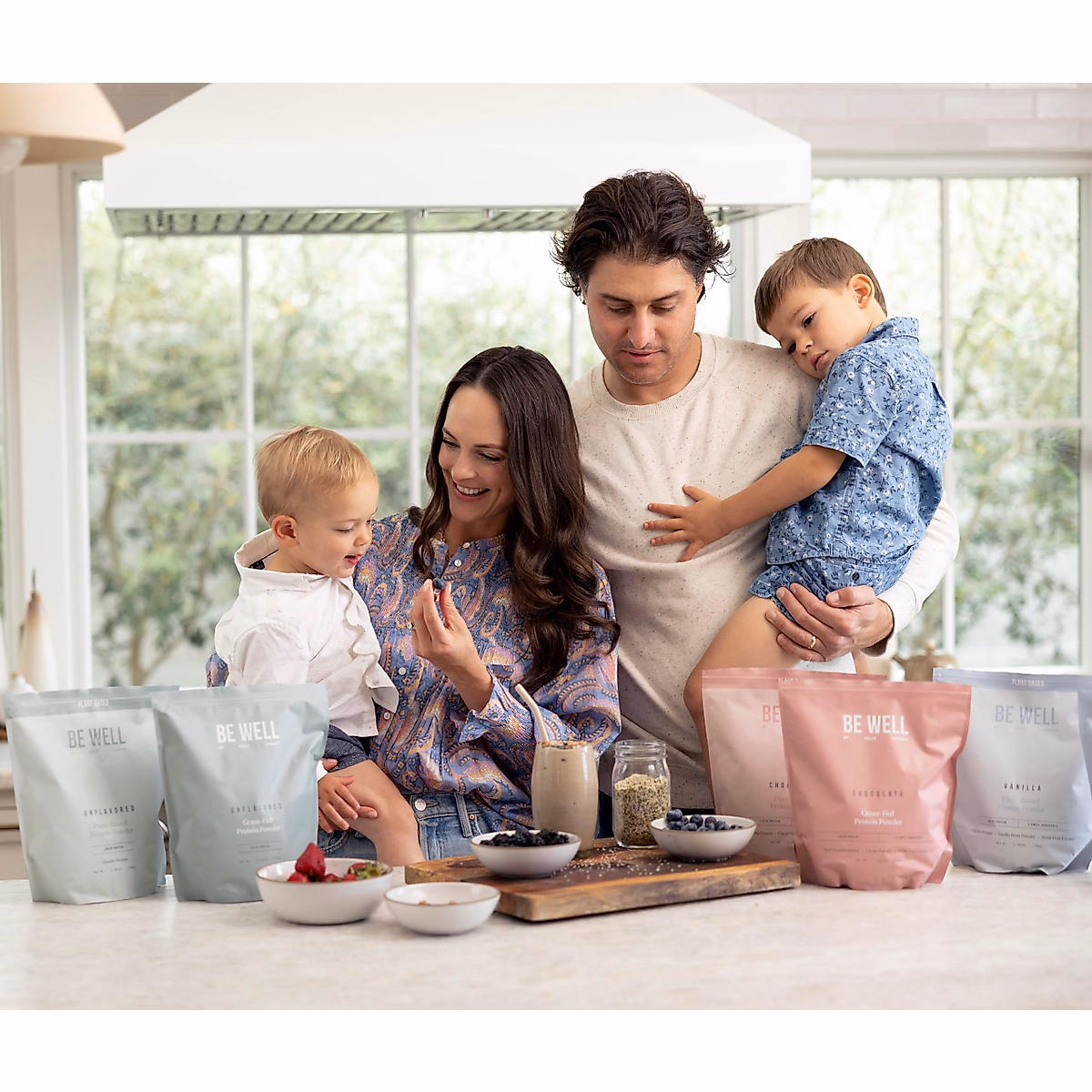 Be Well by Kelly Vanilla Plant-Based Protein Powder, Vegan 20G of Protein & 8G of Fiber (3 Ingredients, 20 Servings) 9 Amino Acids + 3 BCAAs No Soy, No Dairy, Stevia-Free, No Sugar Added 1.68lb 760g