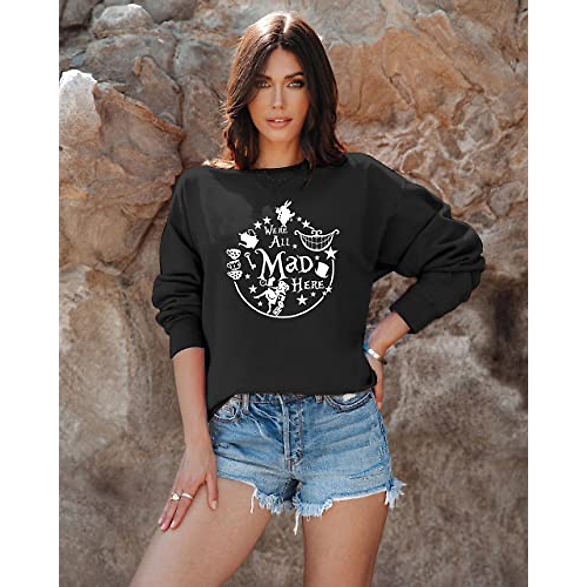 Alice in Wonderland Sweatshirt Women Vintage Mad Hatter Shirt Magic Kingdom Pullover Vacation Long Sleeve Tops Black