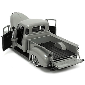 Jada Toys Just Trucks 1:24 1953 Chevy Pickup Die-cast Car Gray with Tire Rack, Toys for Kids and Adults
