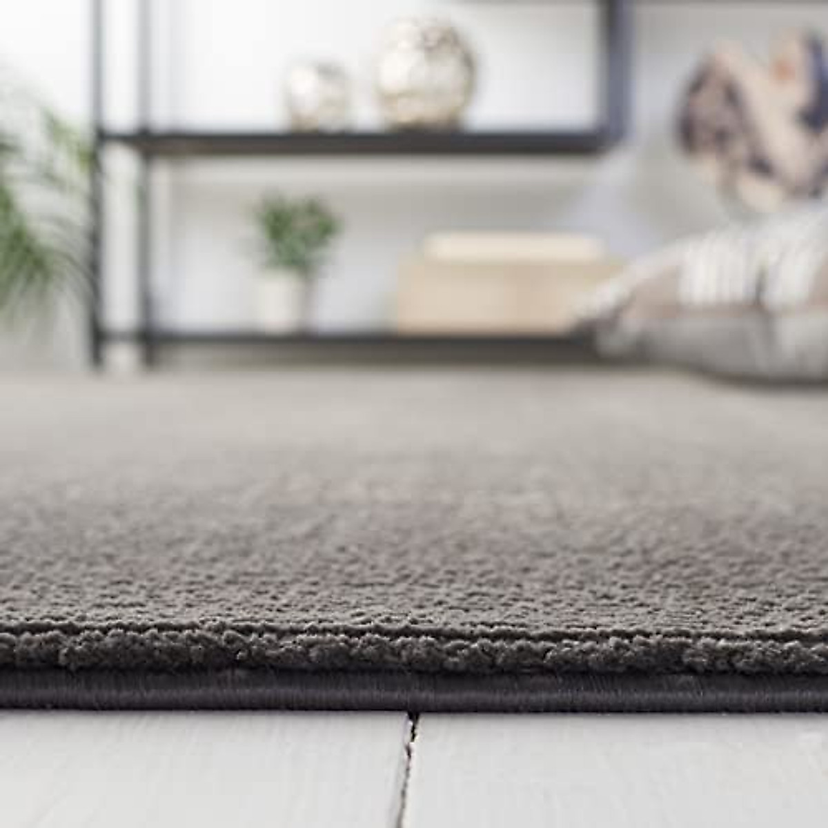 Safavieh Revive Collection 8' x 10' Charcoal REV102H Non-Shedding Solid Area Rug