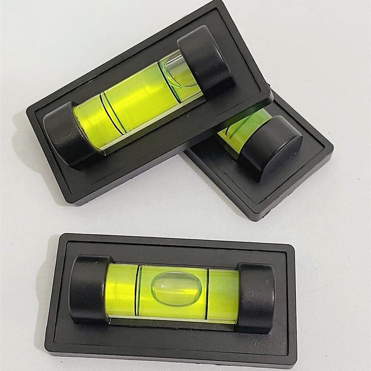 WOYISEPG 4Pcs Magnetic Bubble Spirit Level RV Standard Levels Magnet RV Levelers Tool for RV Camper, Travel Trailer, Motorhome, Tripod, Turntable, Phonograph (Set-A)