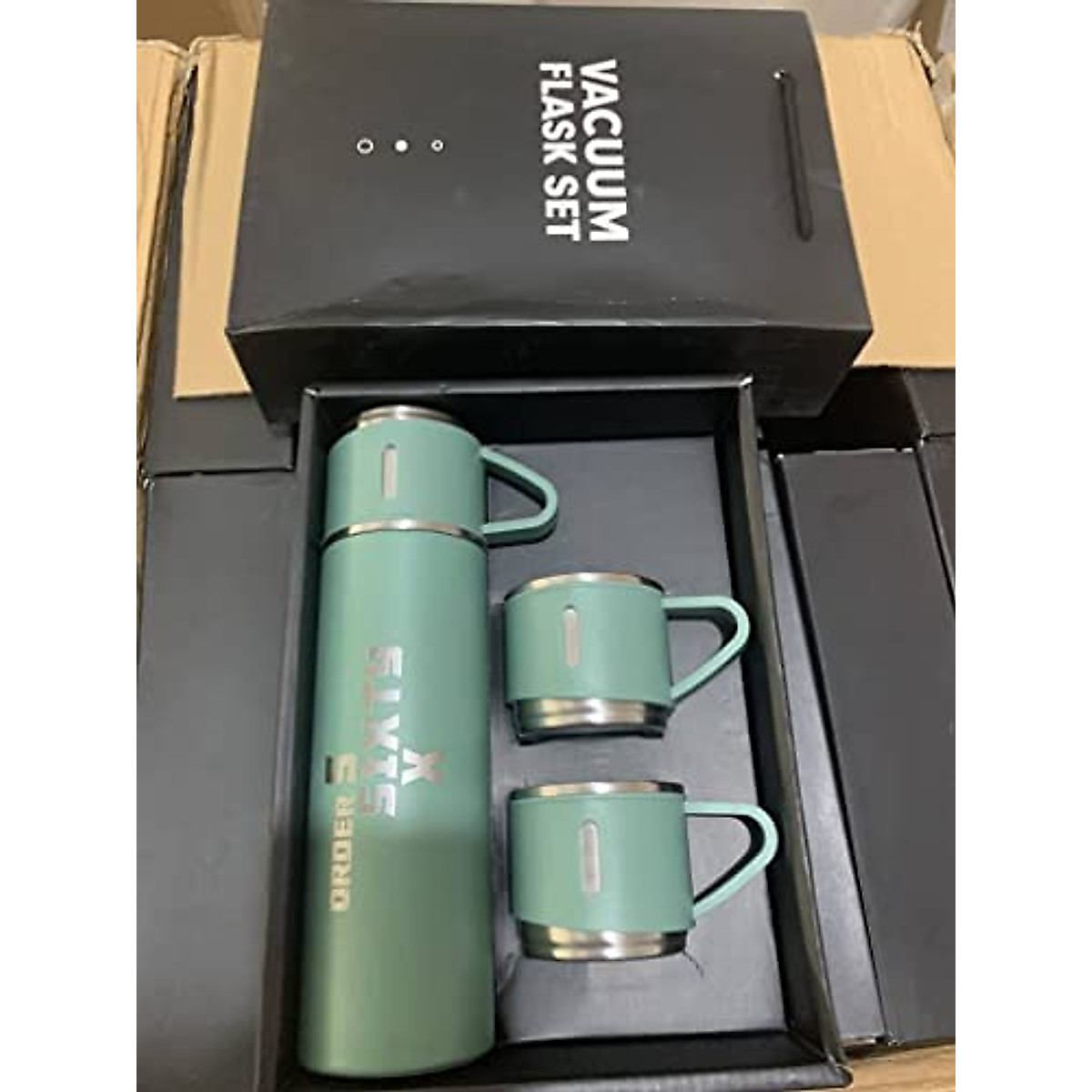 [steel Luxurious gift package] Double-wall stainless steel vacuum thermos flask with Silicone Handle and Insulated lid set with 2 stainless steel cups for hot and cold beverages(Beige)