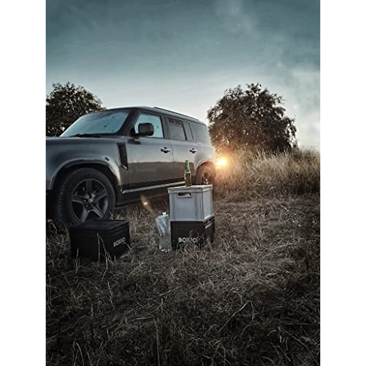 BOXIO Solo: Storage box with lid – 14,7" x 11,8" x 11,0" – perfect plastic transport box for camping, boat or garden – stackable with other stacking boxes – Made in Germany