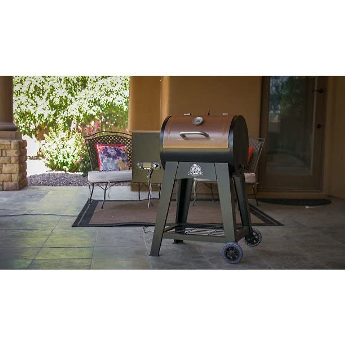 Lexington 540 square inch wood pellet grill with a meat probe and a flame broiler (38.70 x 24.00 x 42.50 Inches, Bronze)