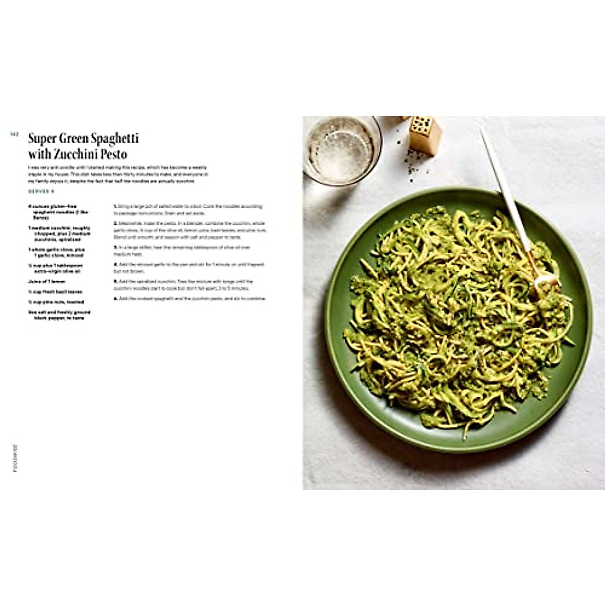 Foodwise: A Fresh Approach to Nutrition with 100 Delicious Recipes: A Cookbook