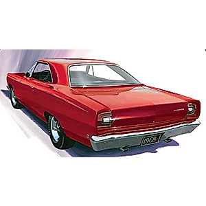 AMT 1968 Plymouth Road Runner Customizing Kit 1:25 Scale Model Kit
