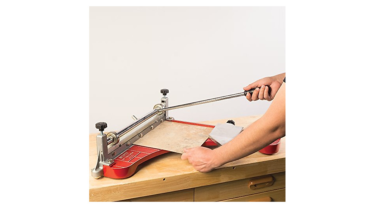 ROBERTS 18" Vinyl Tile Cutter for Precision Cuts
