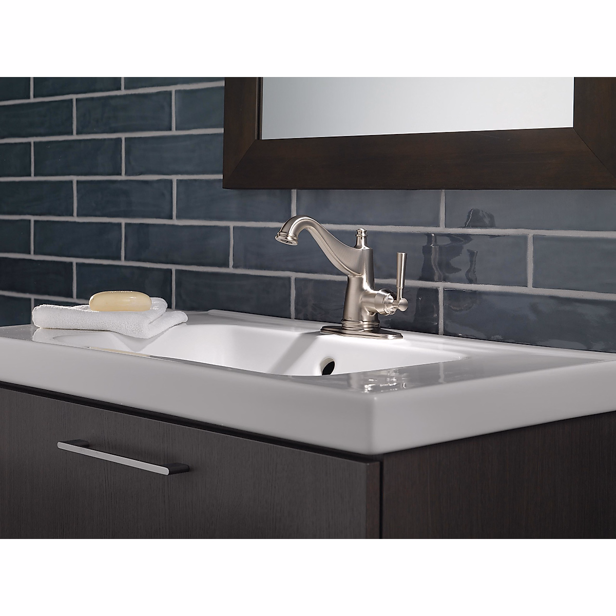 Delta Faucet Mylan Single Hole Bathroom Faucet Brushed Nickel, Single Handle, Drain Assembly, Worry-Free Drain Catch, SpotShield Brushed Nickel 15777LF-SP