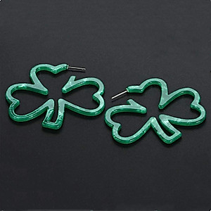Green Shamrock Hoop Earrings St Patrick's Day Irish Good Luck Acrylic Resin Clover Hoop Earrings for Women Jewelry Gift