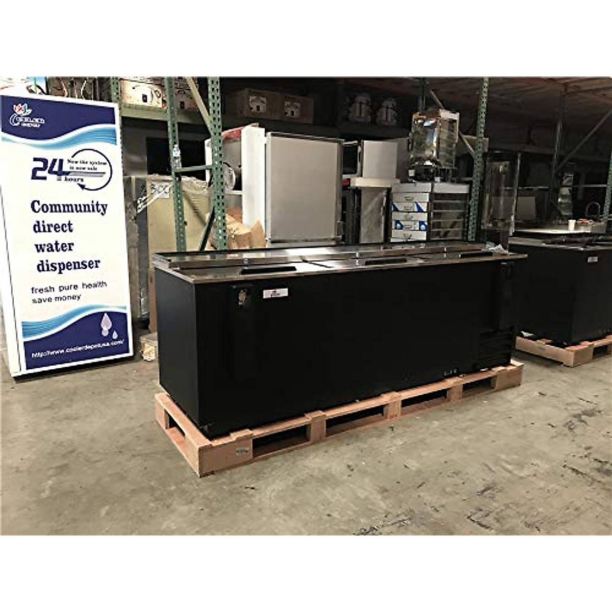 Horizontal Bottle Cooler Deep Well 95" Width NSF Certified Commercial beer bottle Refrigerator Black 33°-38°F Top-Loading