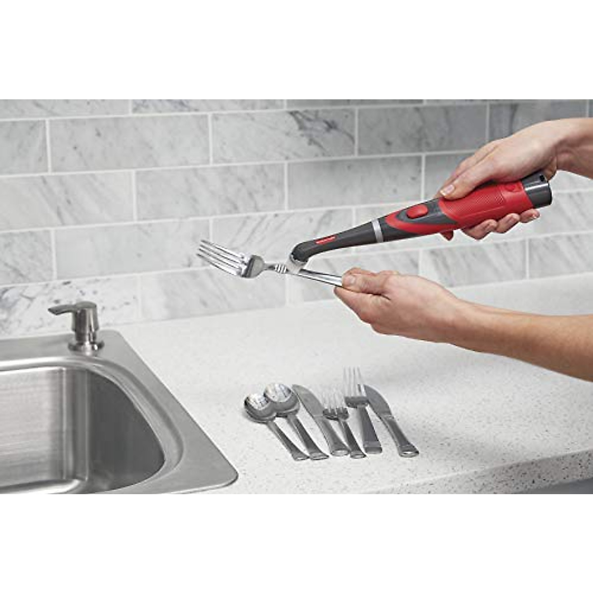 Rubbermaid Reveal Cordless Battery Power Scrubber Home Kit, 18 Pieces, Red, Multi-Purpose Scrub Brush Cleaner for Grout/Tile/Bathroom/Shower/Bathtub, Water Resistant, Lightweight, Ergonomic Grip