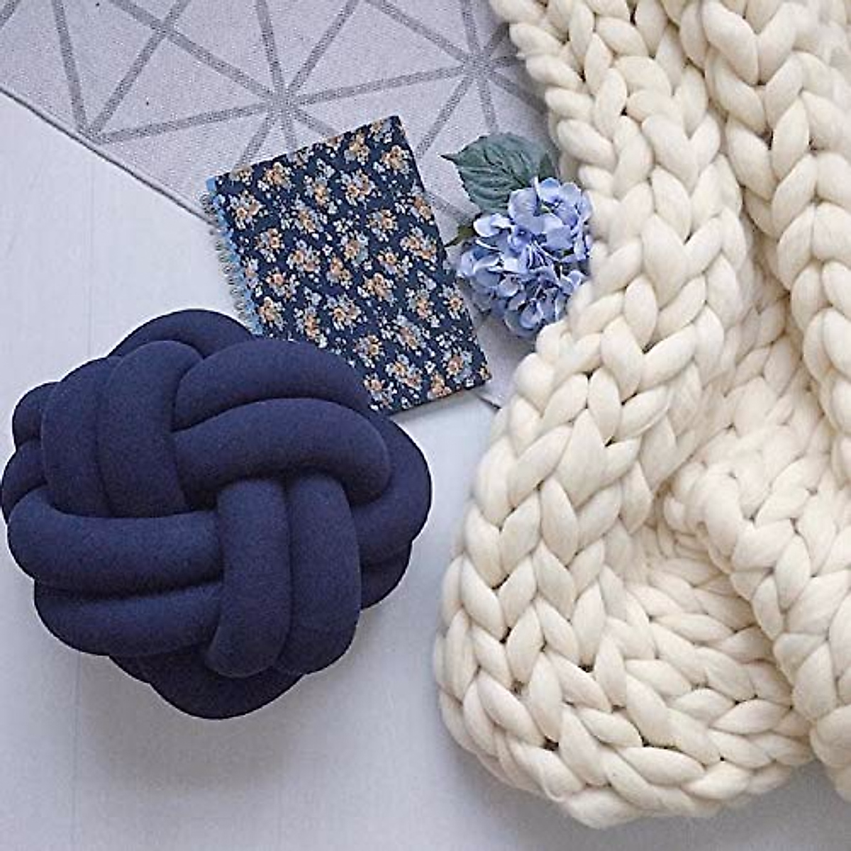 Chunky Knit Blanket Hand Made Merino Wool Throw Boho Bedroom Sofa Home Decor Giant Yarn(Ivory White 40"x60")