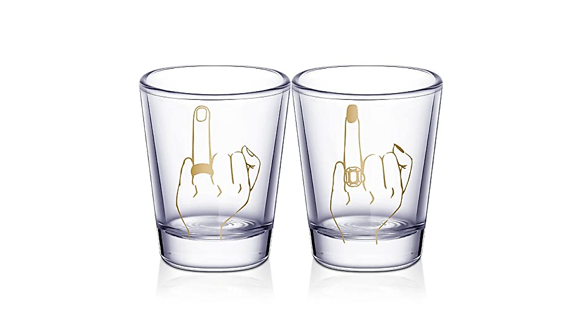 Funny Bride and Groom Wine Glasses Set for Newlyweds