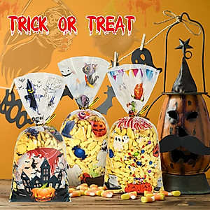 Lanfixilly Halloween Cellophane Treat Bags, 150 PCS Halloween Candy Bags, Halloween Treat Bags, 6 Styles Halloween Goodie Bags Gifts Bags with Twist Ties for Trick or Treat Party Favors Supplies