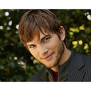 Ashton Kutcher 8 x 10 / 8x10 Glossy Photo Picture Image #3