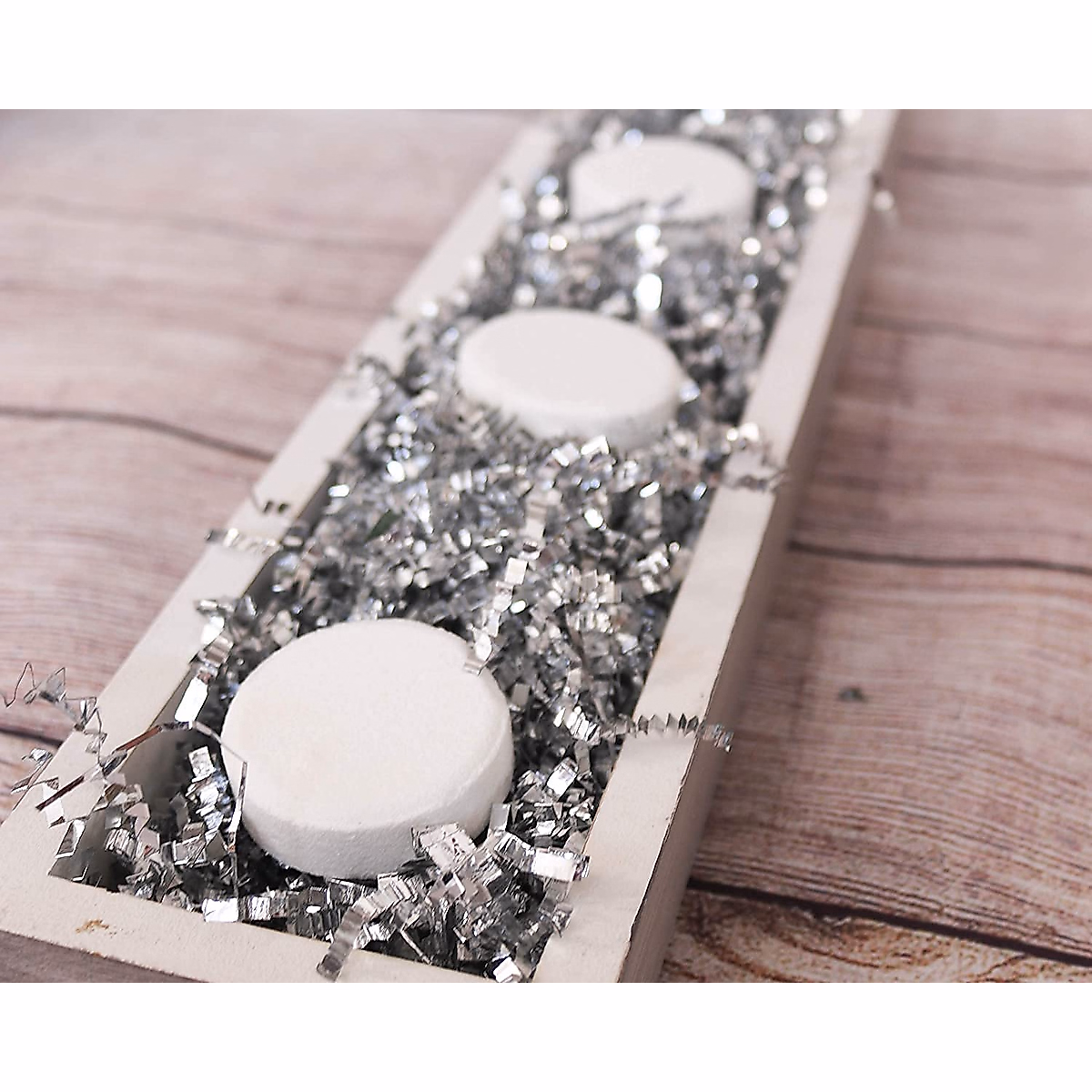 MagicWater Supply Crinkle Cut Paper Shred Filler (4 oz) for Gift Wrapping & Basket Filling - Silver Metallic