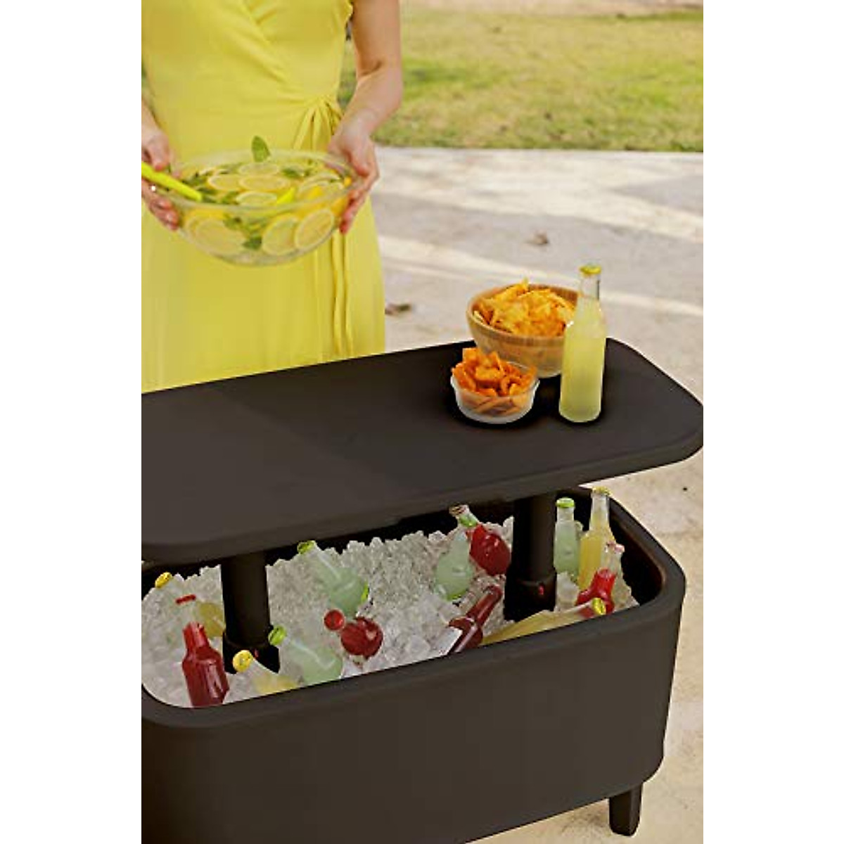 Keter Breeze Bar Outdoor Patio Furniture and Hot Tub Side Table with 17 Gallon Beer and Wine Cooler, Espresso Brown