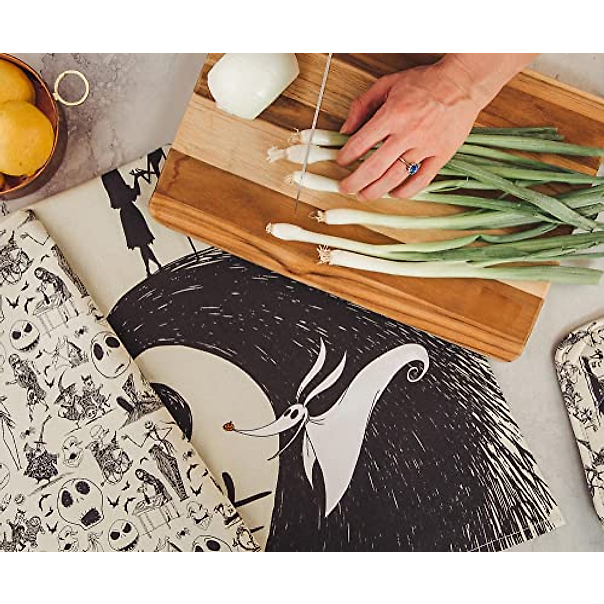 Disney The Nightmare Before Christmas Black and White Kitchen Hand Towel Set | Quick-Dry Wash Cloth, Highly Absorbent Dish Towel