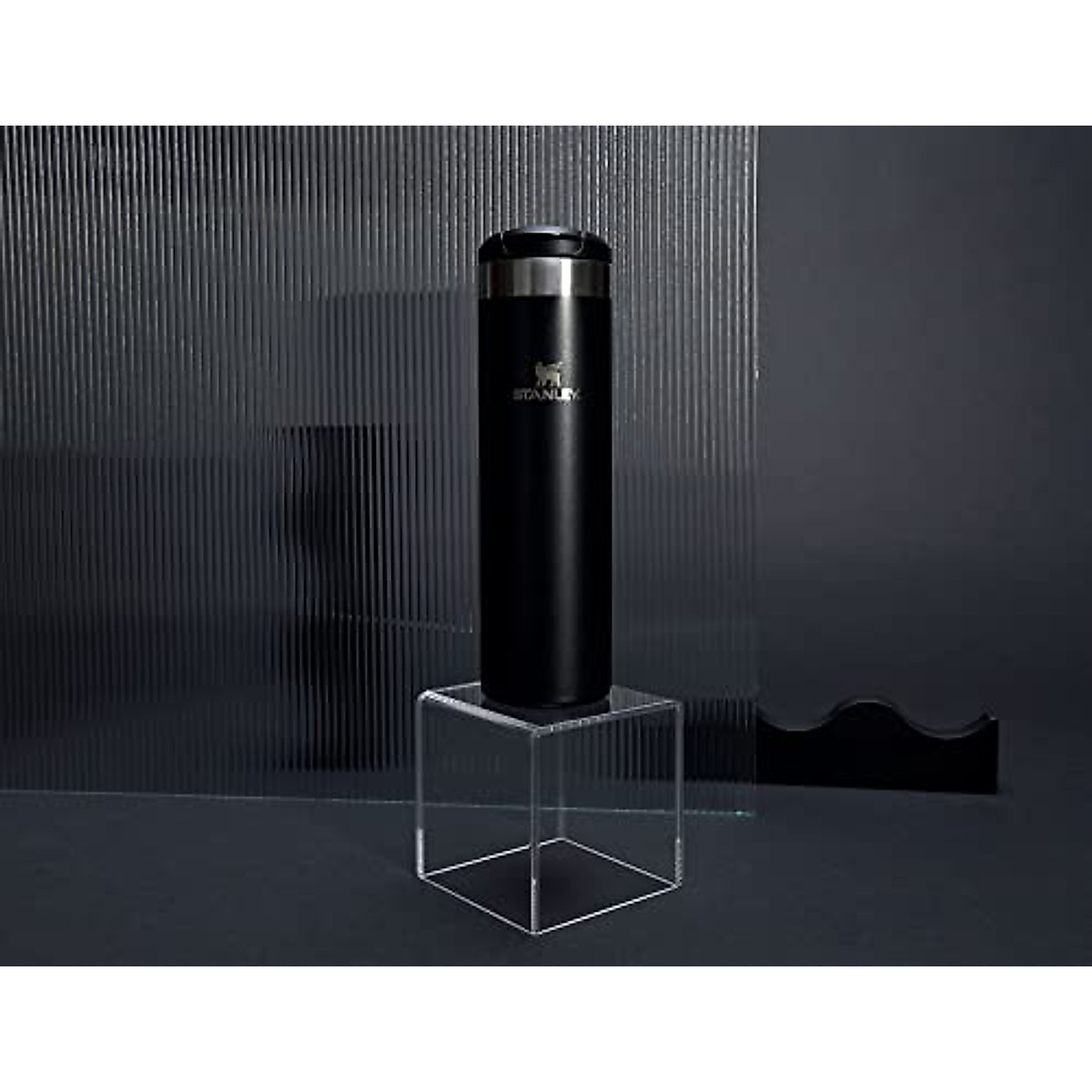 Stanley AeroLight Transit Bottle, Vacuum Insulated Tumbler for Coffee, Tea and Drinks with Ultra-Light Stainless Steel 20oz