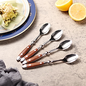 CherHome Grapefruit Spoons，4pcs Serrated Grapefruit Spoon Scoop，Premium Stainless Steel 18/8 Fruit Spoon Kiwi Spoon with Comfortable Bakelite Handle,For Any Citrus&Grapefruits，Wood Grain Handle