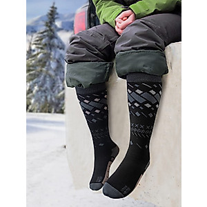 OutdoorMaster Unisex Ski Socks,Skiing and Snowboarding Socks for Men & Women with Over the Calf Design/Non-Slip Cuff