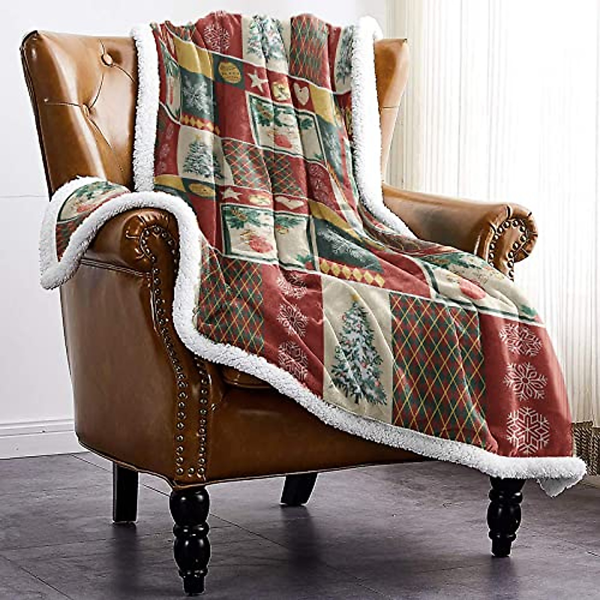 Christmas Red Plaid Throw Blanket, Soft Fluffy Sherpa Fleece Throws for Bed Sofa Xmas Tree Snowflake Print Pattern Blankets Christmas Decoration Gift for Kids Adults 50"x 60"